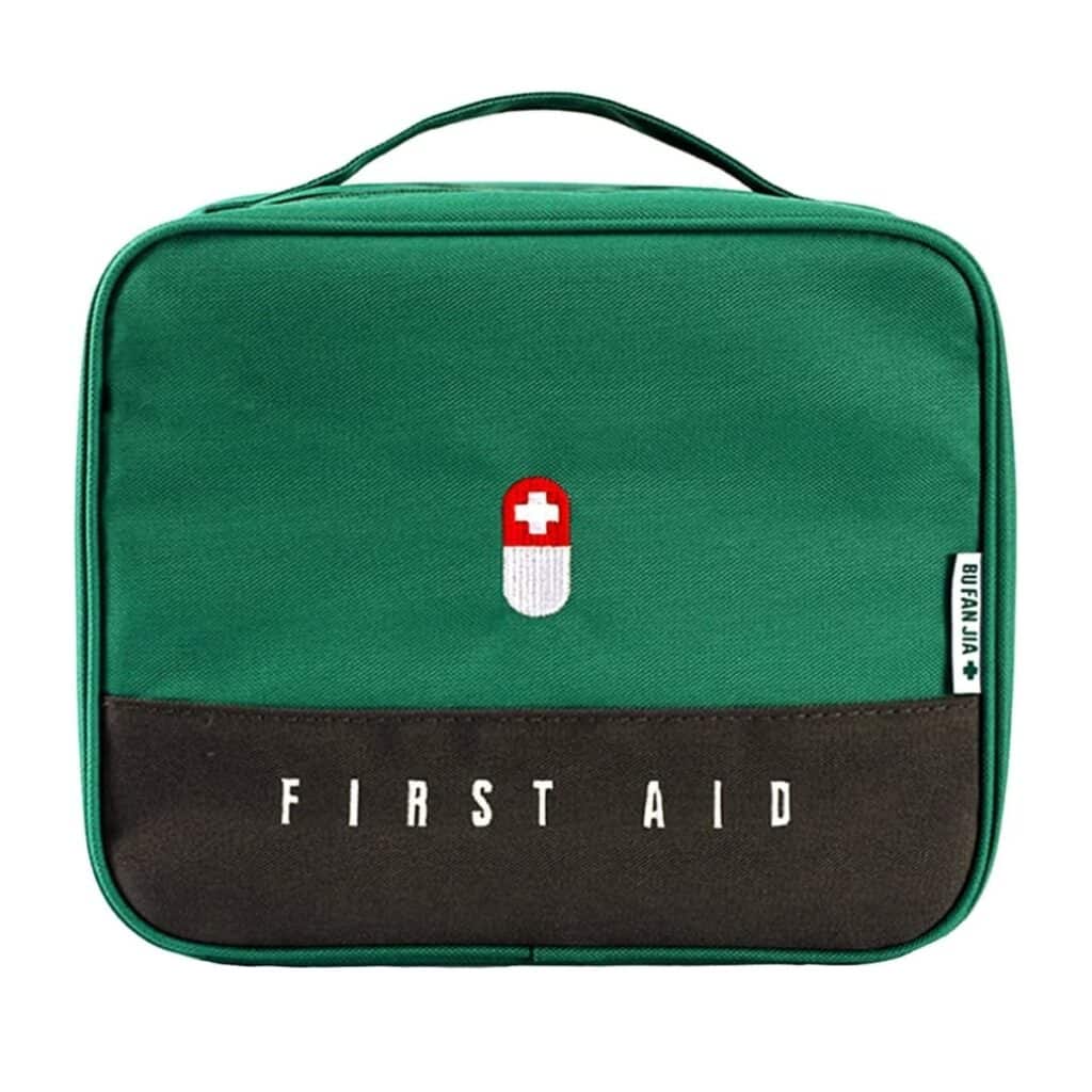 How To Stock A Non-Toxic First Aid Kit - Umbel Organics